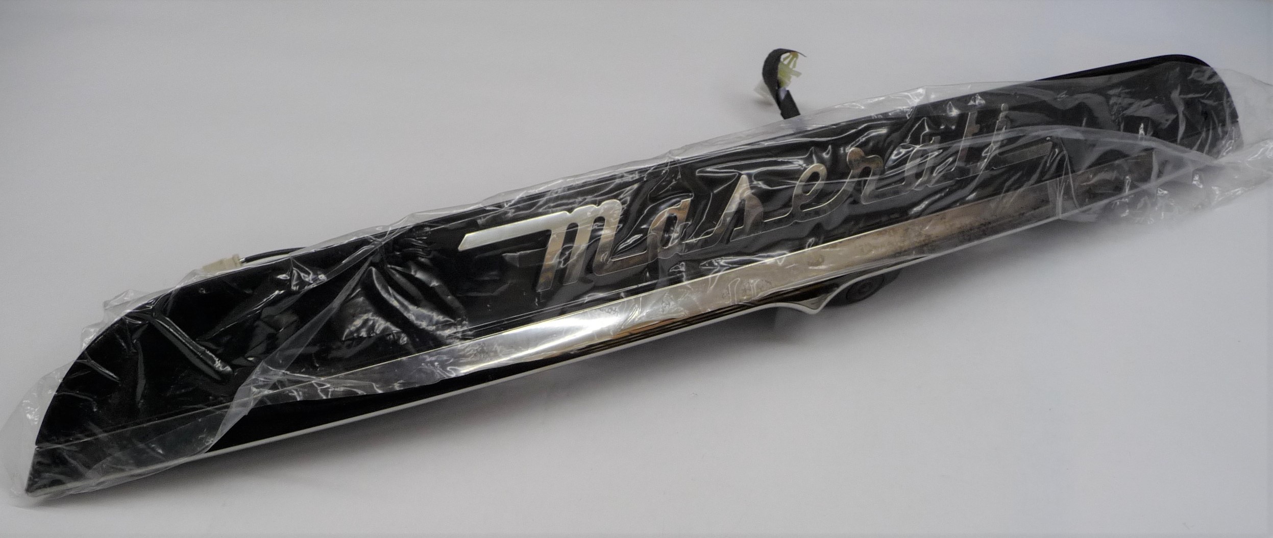 21-22 Maserati Ghibli Trofeo Rear Parking Camera Light Bar Molding ...