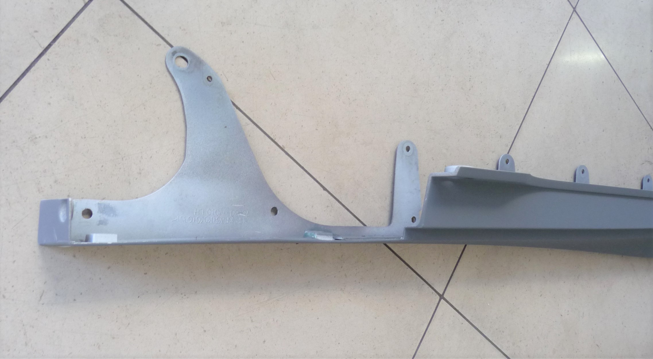 2012 Lexus LFA Rear Left Driver Side Rocker Moulding Panel Cover 75860 ...