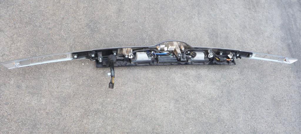 2021-2022 Kia Seltos Rear Liftgate Center Trim Garnish Molding 87311 ...