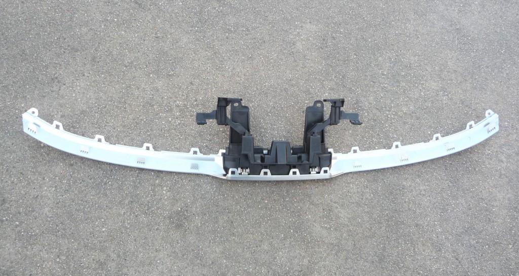 2021-2022 Kia Seltos Radiator Grille Molding 86377-Q5010 OEM A1 | LA ...