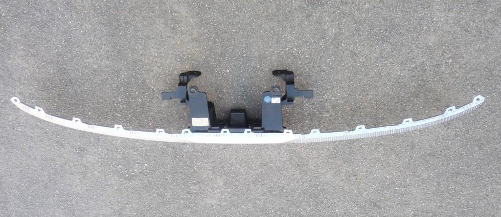 2021-2022 Kia Seltos Radiator Grille Molding 86377-Q5010 OEM A1 | LA ...