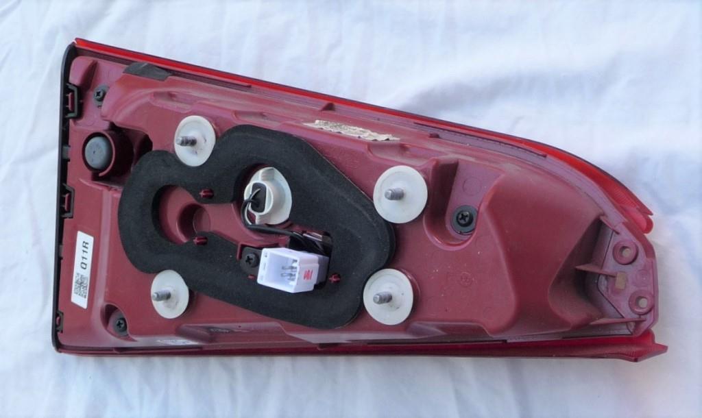 2021-2022 Kia Seltos Rear Right Passenger Side LED Tail Lamp 92404 ...