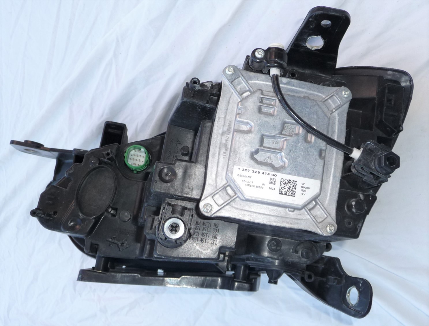 2014-2017 Maserati Ghibli Right Passenger non AFS Headlight 670106274 ...