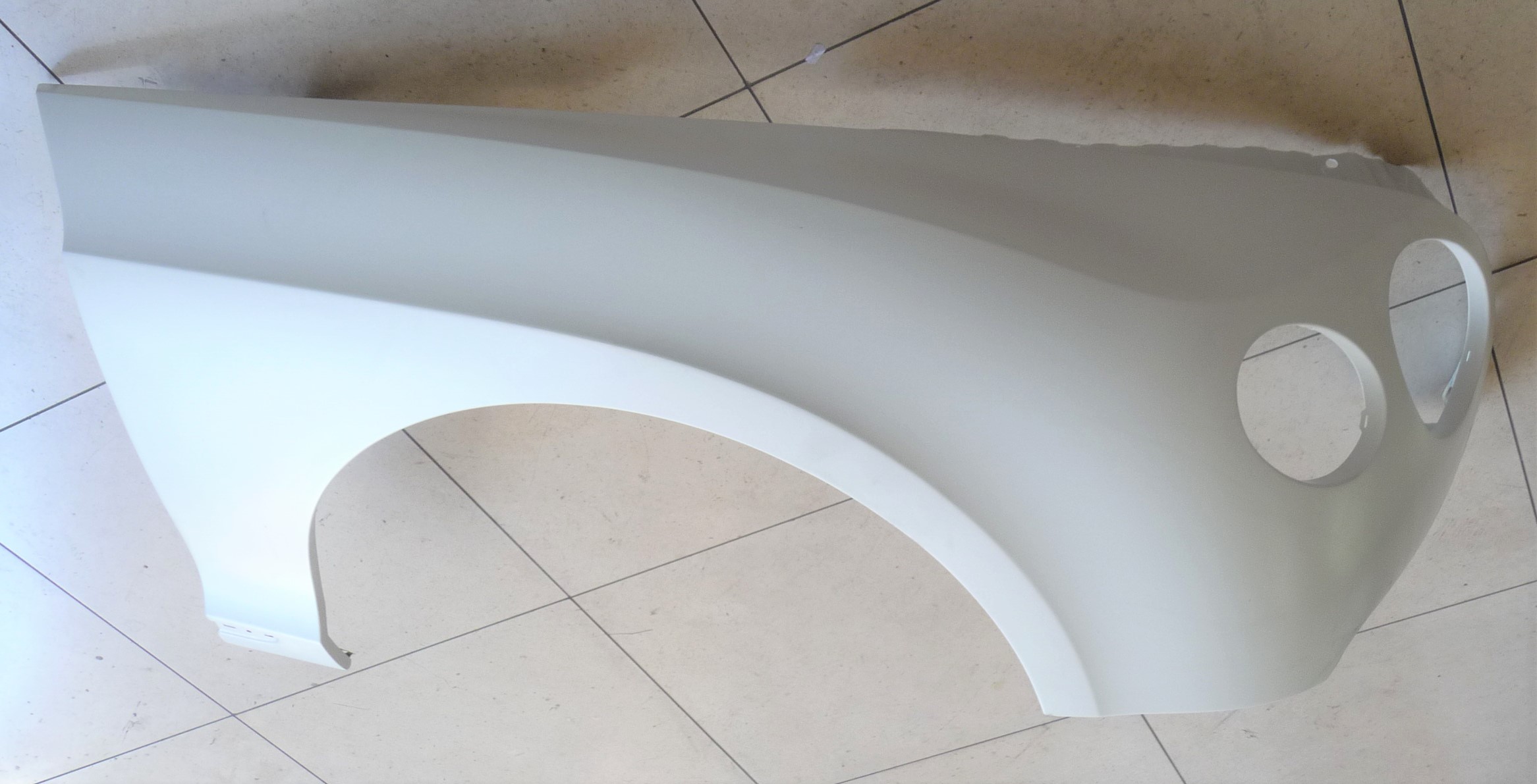 2012-2015 Bentley Continental GT GTC Right Passenger Fender Wing Cover ...