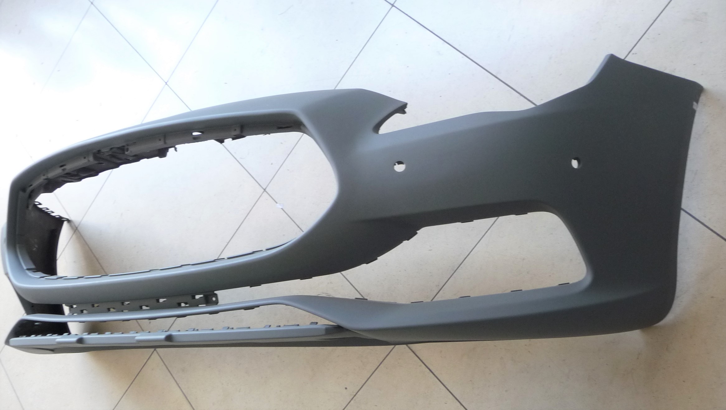 2018-2020 Maserati Quattroporte m156 Front Bumper Cover 673006997 OEM ...