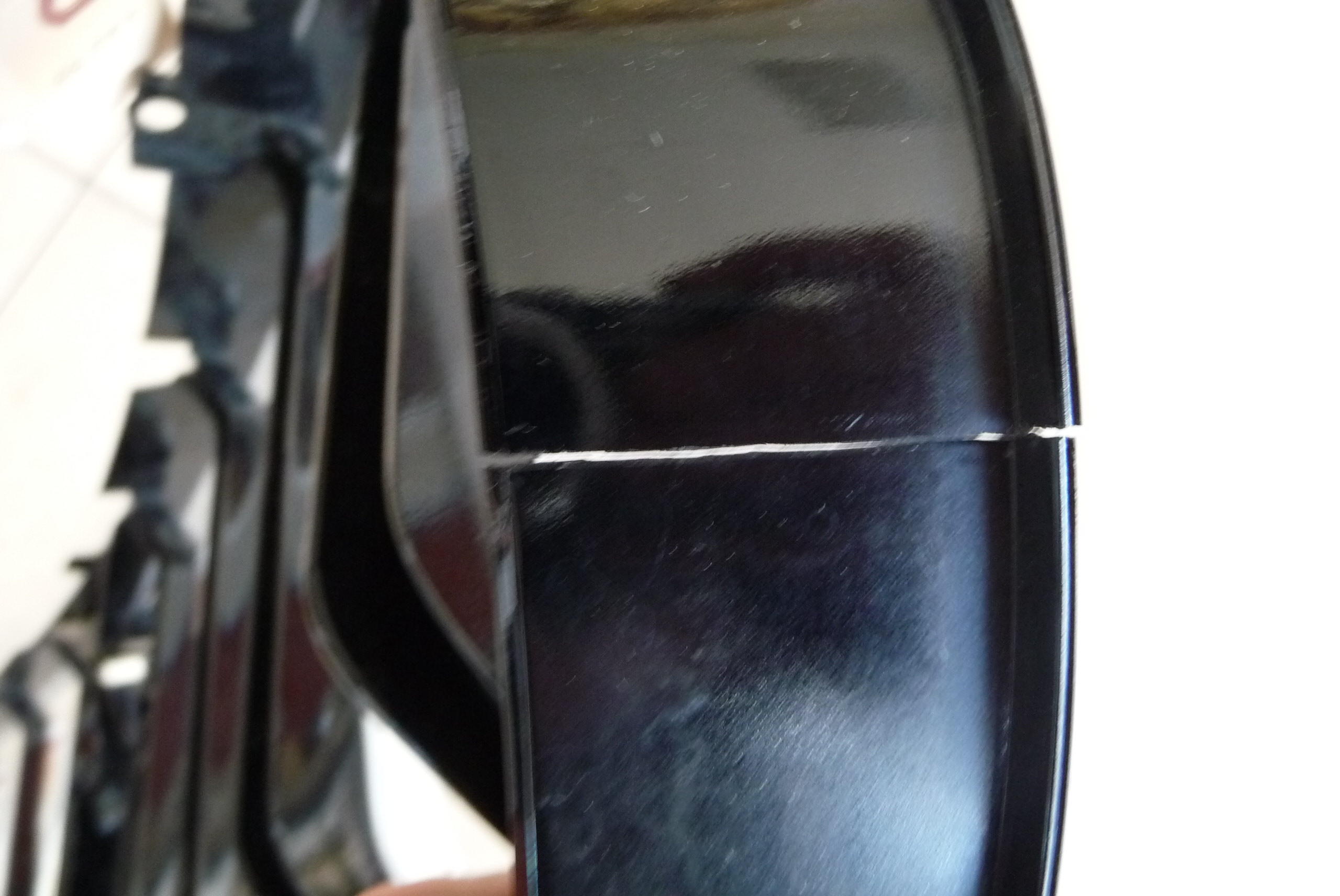 2016-2018 Maserati Levante SUV Front Calendar Grille Grill 670048789 ...