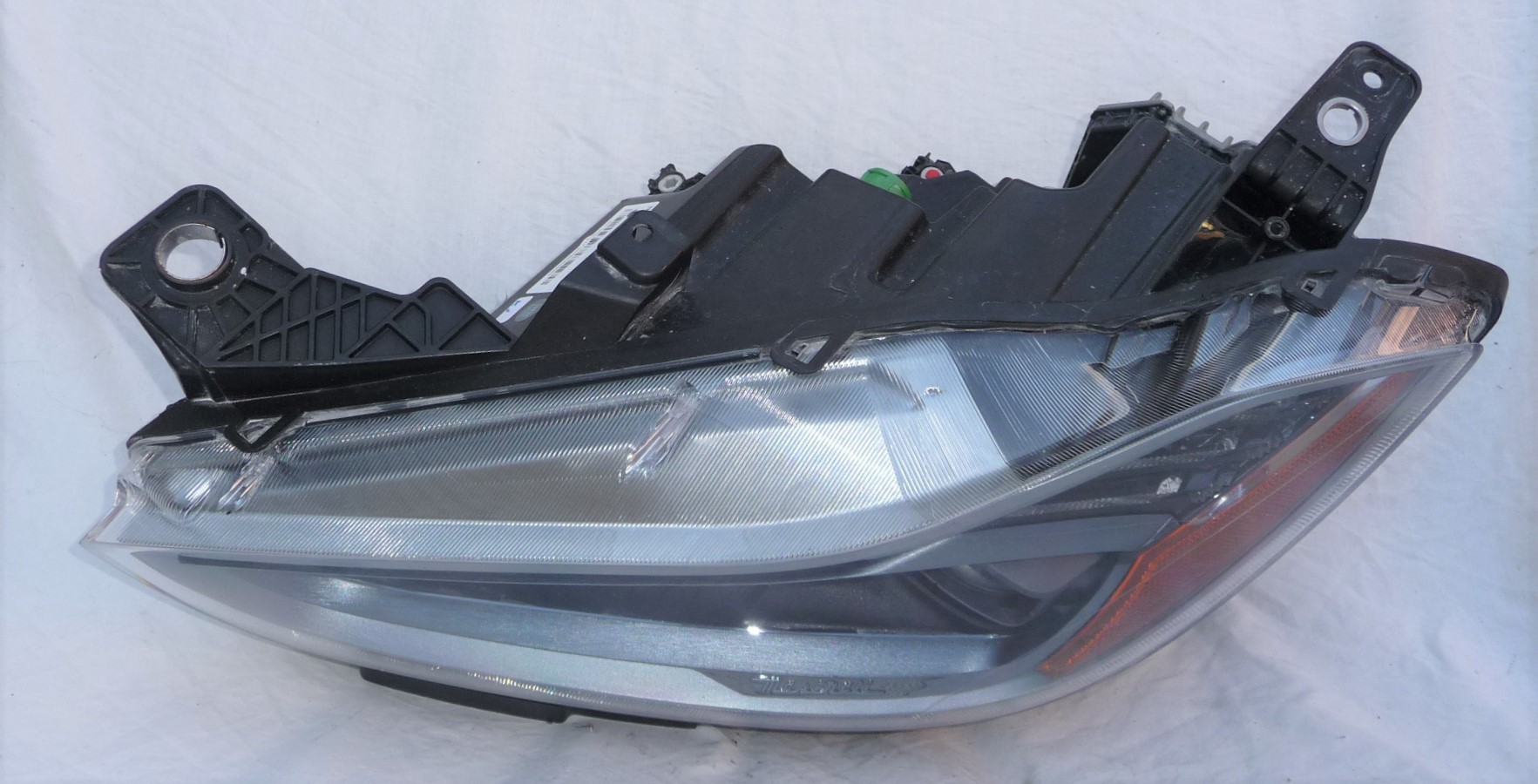 2019 2020 Maserati Ghibli Left Dark Reflector LED Headlight 670106171 ...