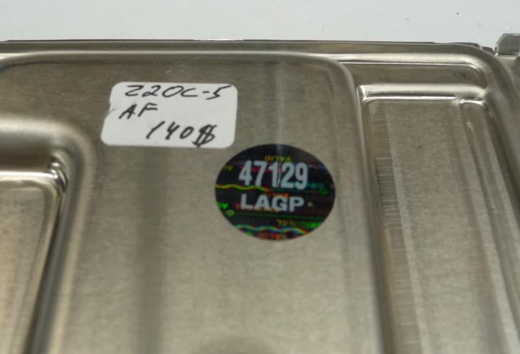 2015 Mercedes Benz Sprinter 2500 Engine Control Unit Module A0009009205 ...