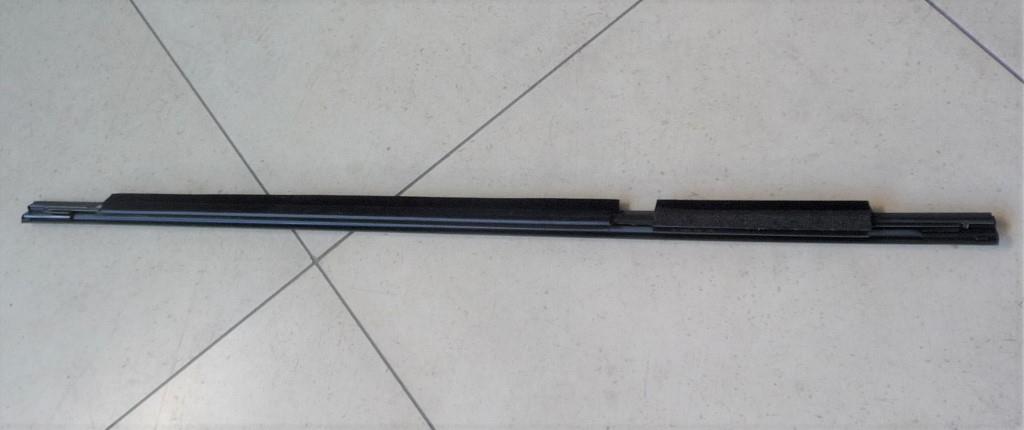 2005-2008 Chrysler Pacifica Rear Right Door Belt Weatherstrip ...