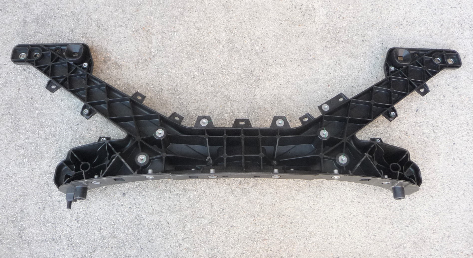 2021-2022 Tesla Model 3 Front Radiator Support Bracket Frame 1083501-00 ...