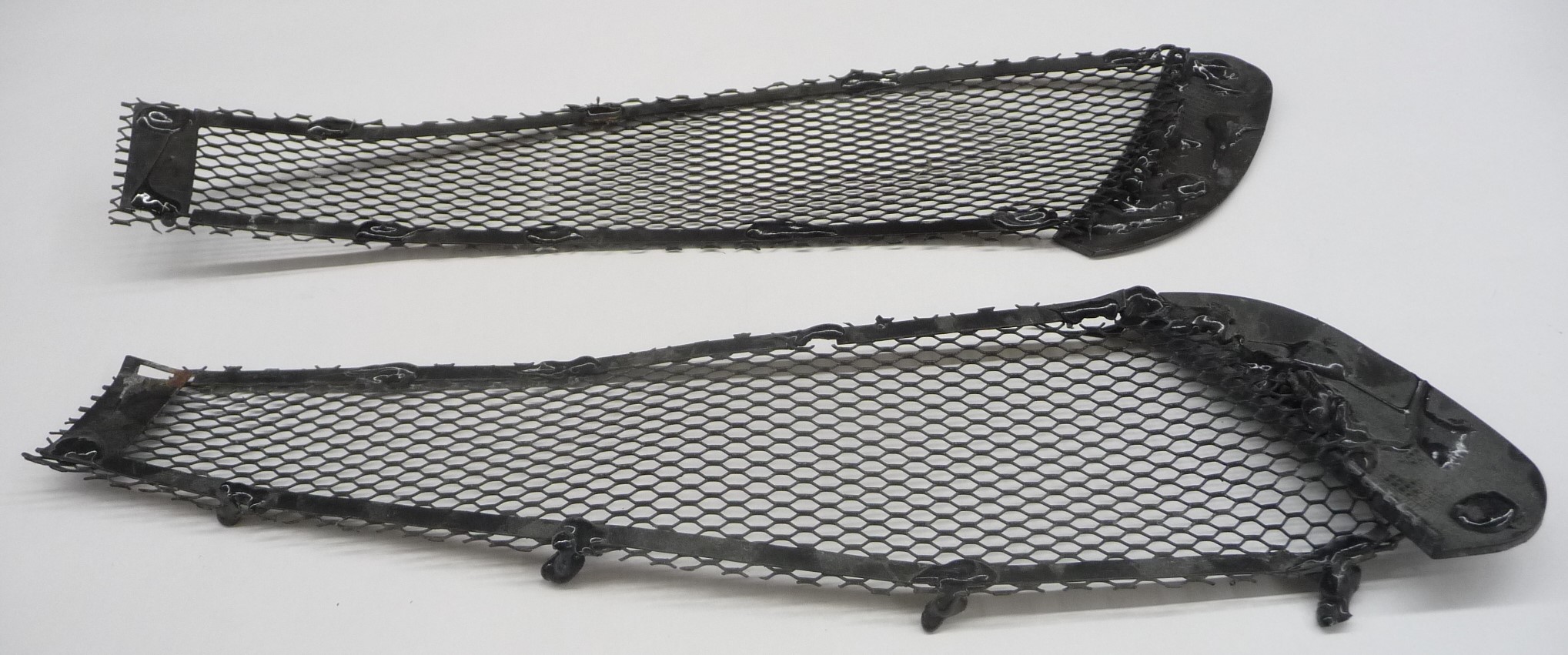 2008-2012 Maserati Granturismo Right & Left Lower Bumper Grille ...