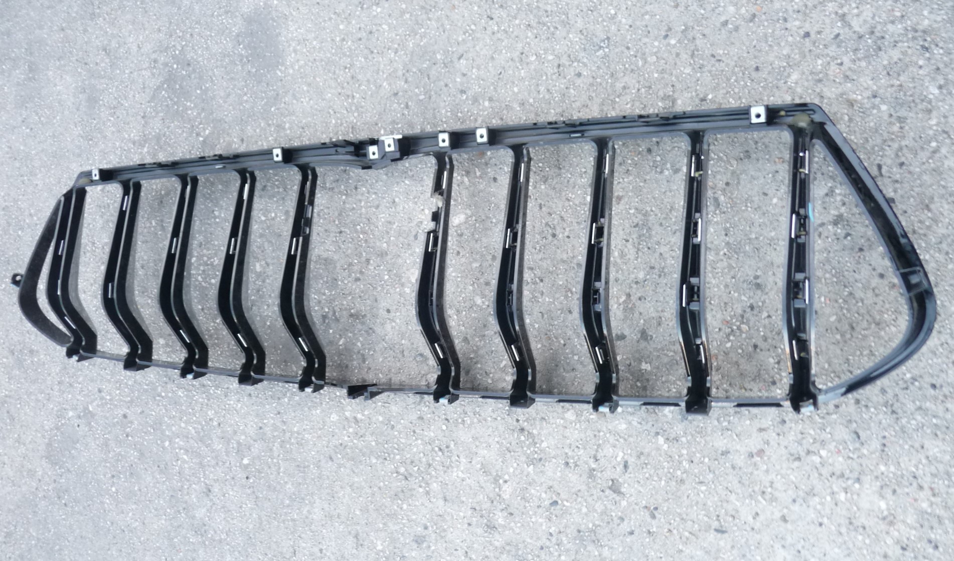 2018-2020 Maserati Ghibli Front Radiator Grille Grill Calendar ...