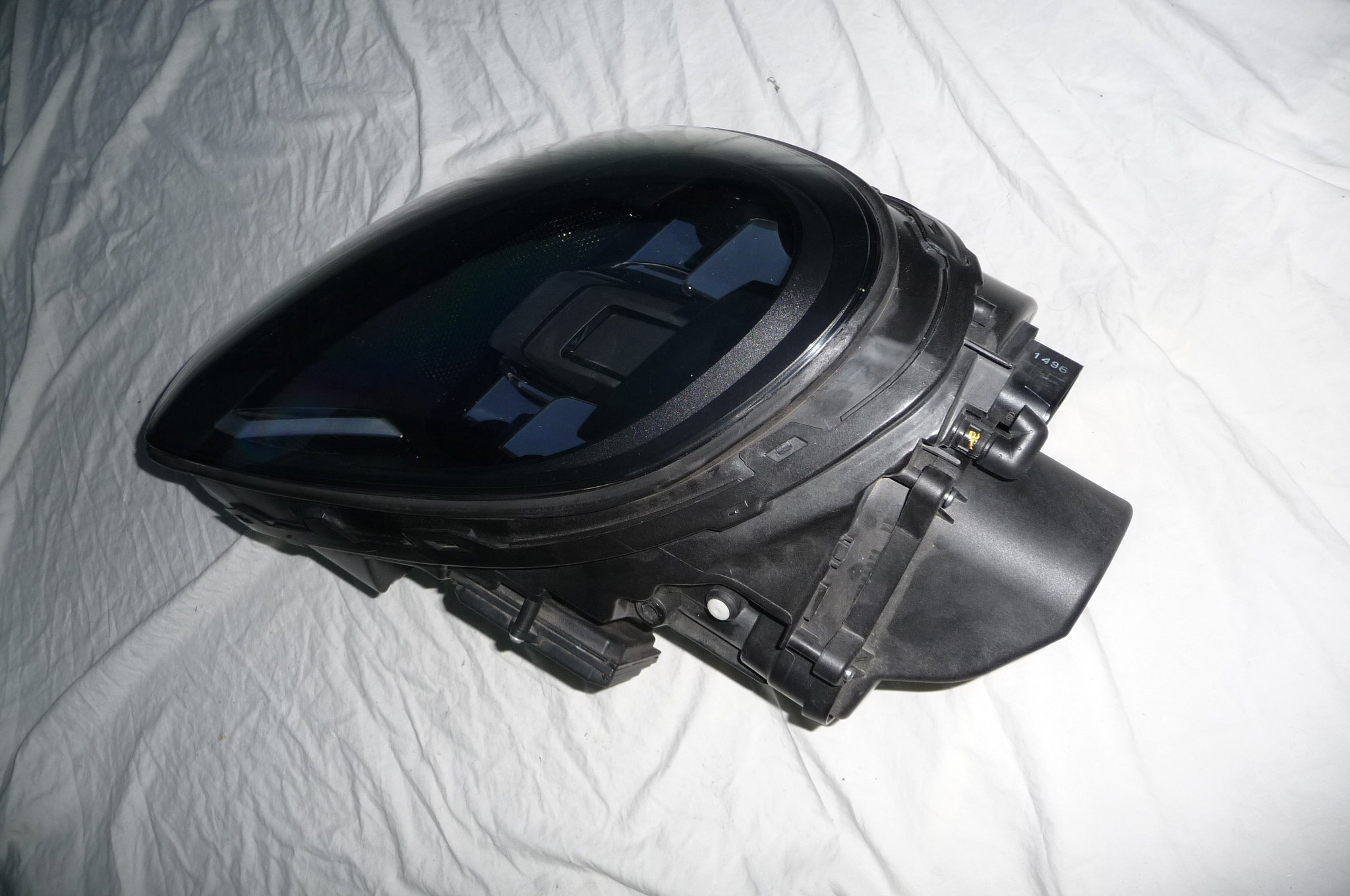 2015-2018 Porsche Cayenne Right Passenger Side Full LED Headlight 7P5941036L OEM | LA Global Parts