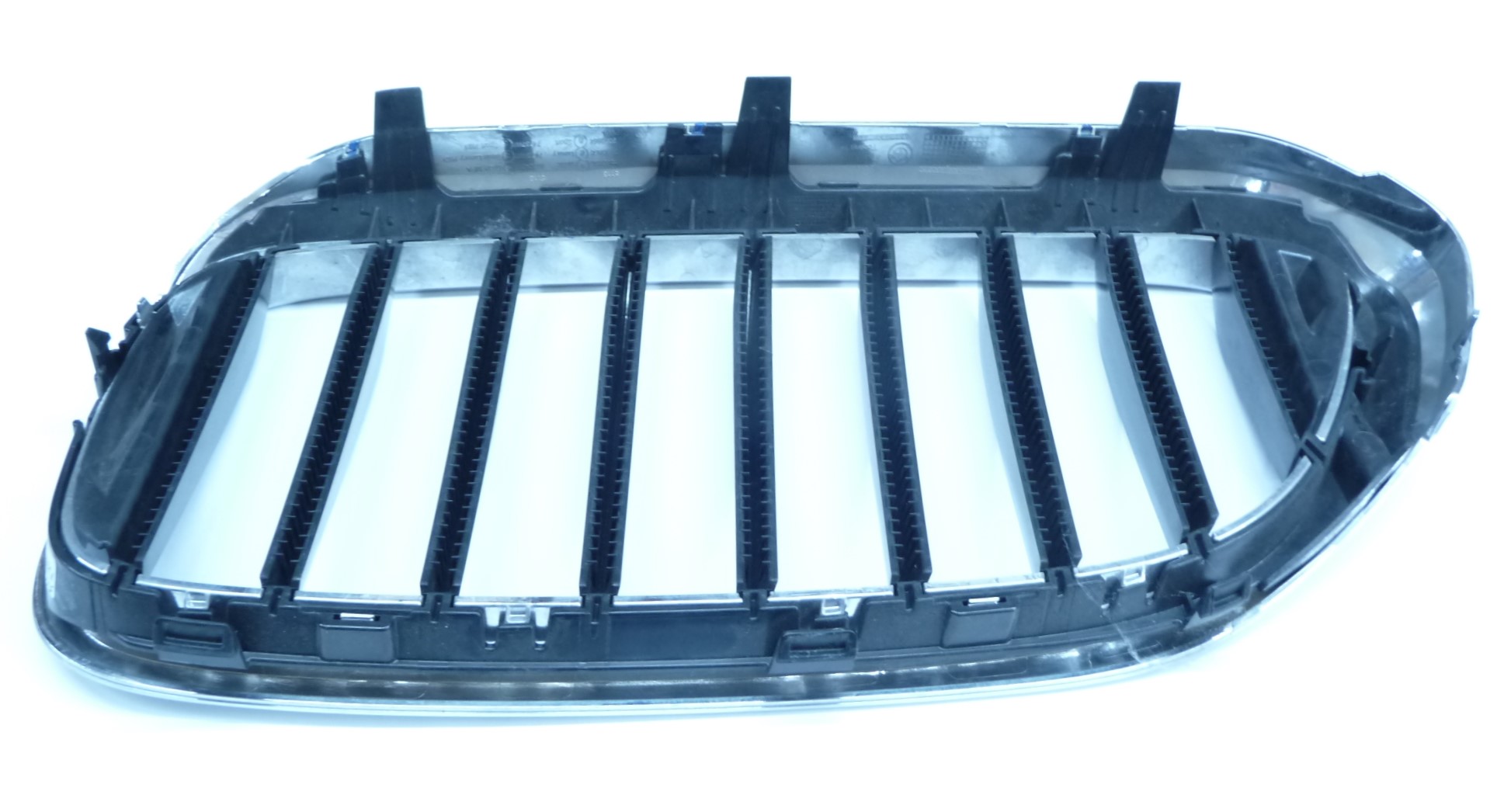2017-2019 BMW G30 G31 530i 540i Front Right Side Grille 51137383520 OEM ...