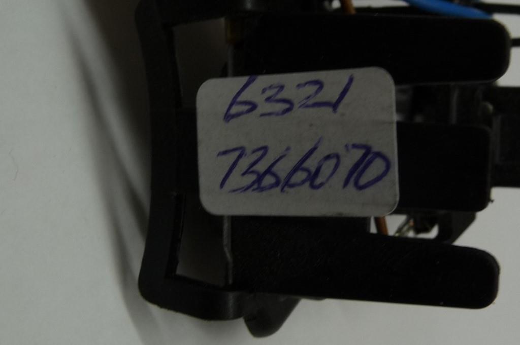 2014-2017 BMW F32 F33 428i Rear Right Tail Light Socket Panel ...