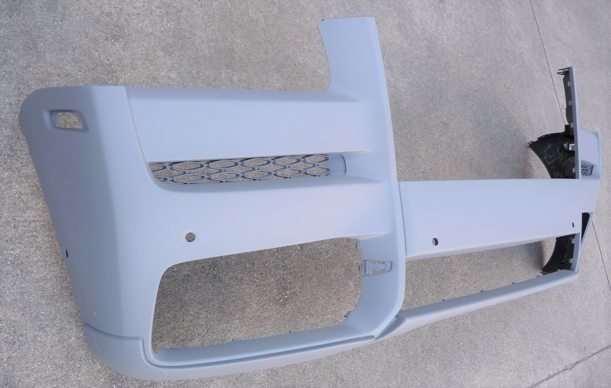 2019-2022 Rolls Royce RR31 Cullinan Front Bumper Cover 51117448893 OEM ...