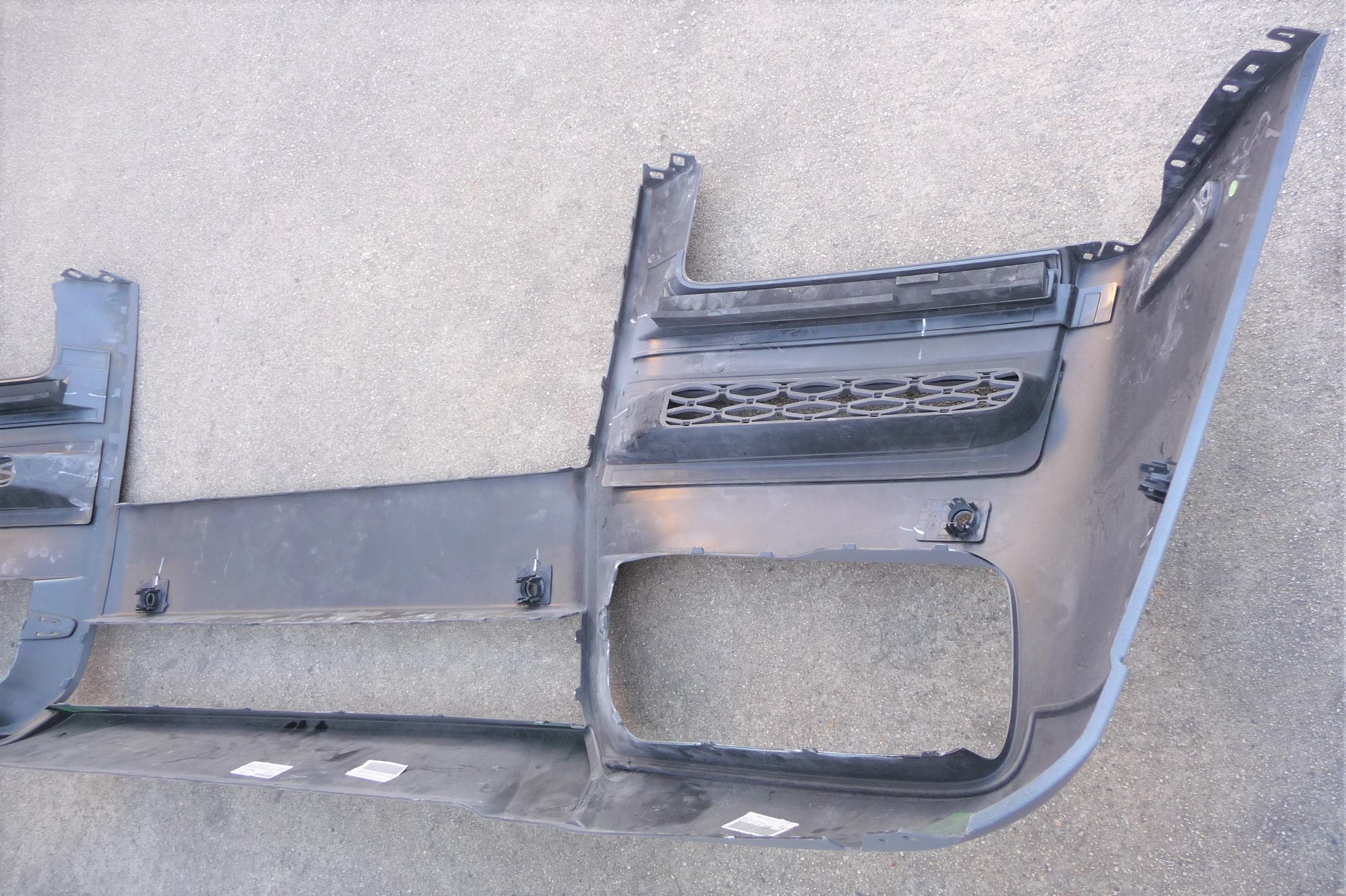 2019-2022 Rolls Royce RR31 Cullinan Front Bumper Cover 51117448893 OEM ...
