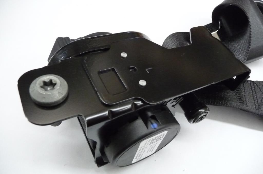 2011-2016 Cadillac SRX Front Left Driver Side Seat Belt 19301478 OEM A1 ...