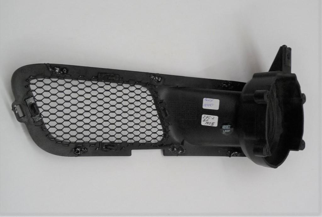 09-12 Maserati Qauttroporte Front Bumper Left Driver Grille Cover ...