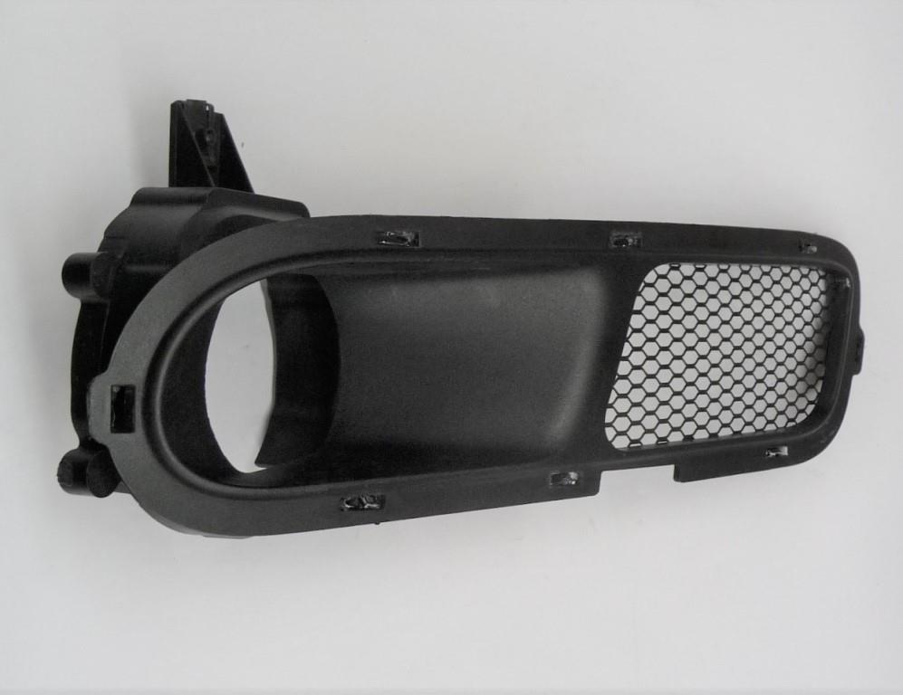 09-12 Maserati Qauttroporte Front Bumper Left Driver Grille Cover ...