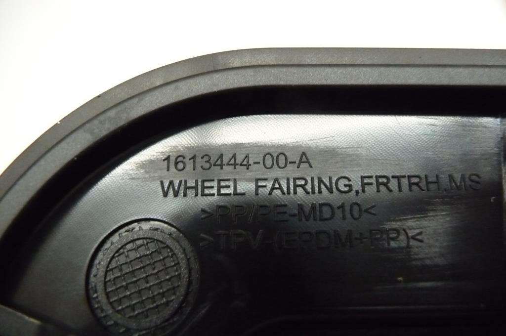 21-23 Tesla Model S Plaid Front Right Wheel Deflector Fairing 1613444 ...