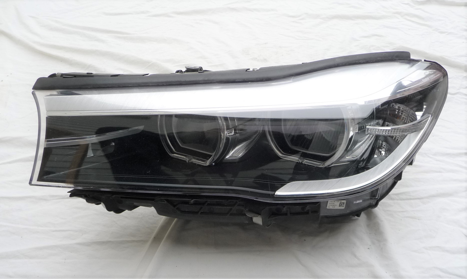 2016-2018 BMW G11 G12 740i 750i left driver side LED headlight ...
