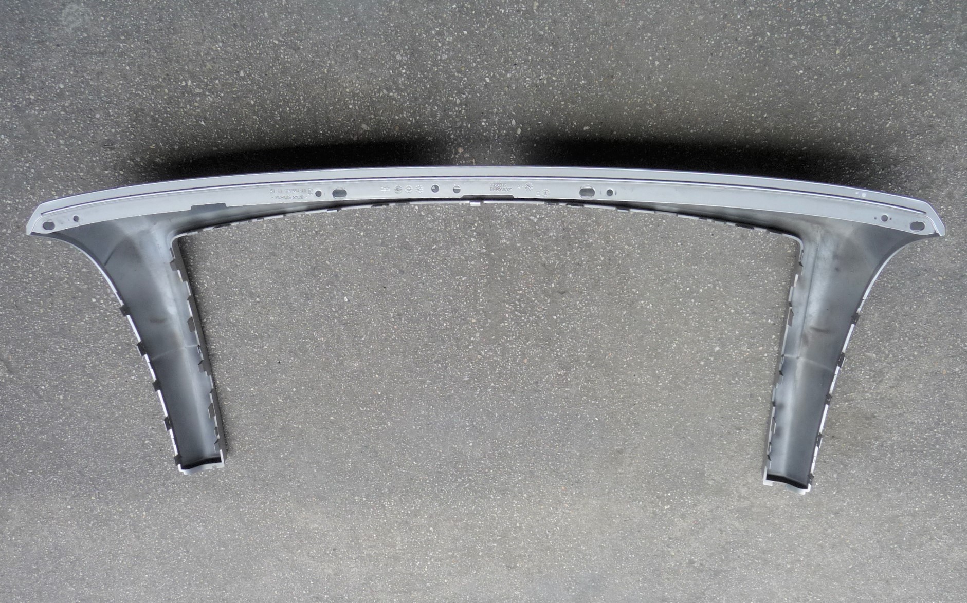 2010-2014 Rolls Royce Ghost radiator grille upper Cover Bezel ...
