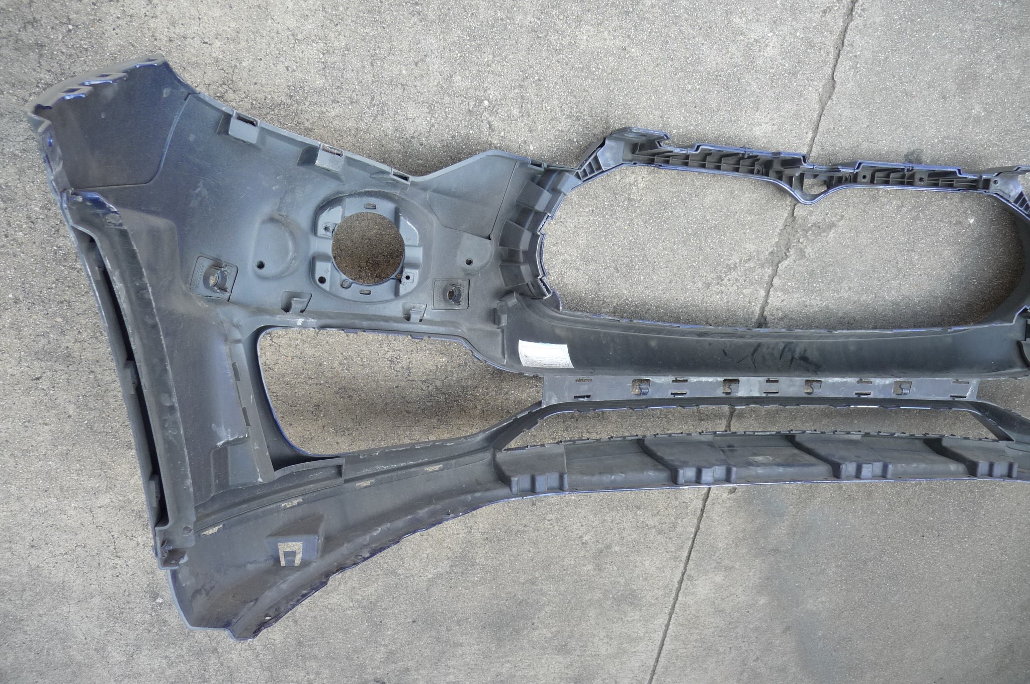 2017-2018 Maserati Levante Front Bumper Cover 670079310; 670035297 OEM ...