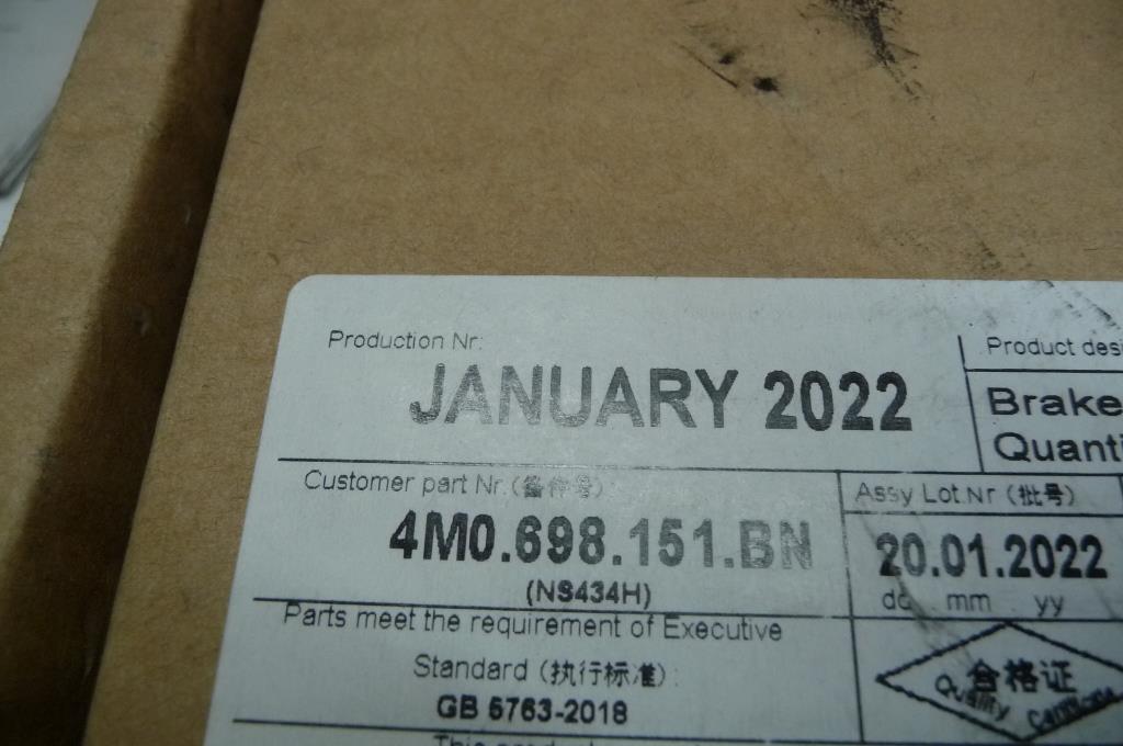 2016-2022 Bentley Bentayga Front Brake Pads Set 4M0698151BN OEM A1 | LA ...