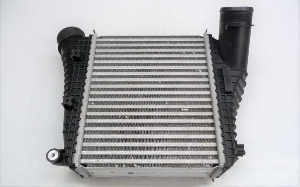 2016-2020 Bentley Bentayga Left Intercooler Charge Air Cooler 36A145803 ...