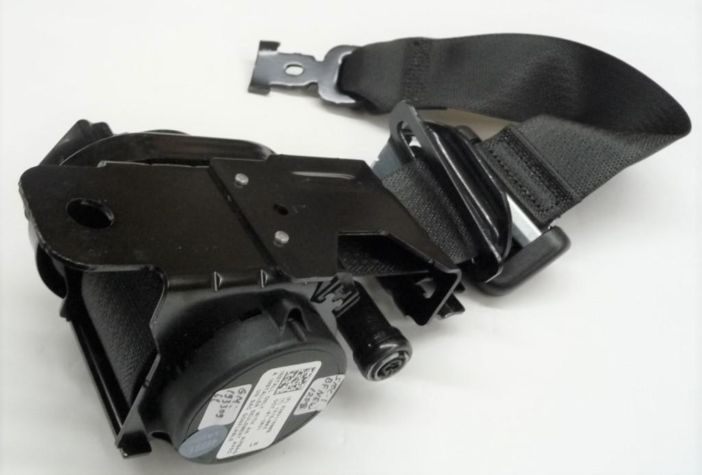2016-2017 Chevrolet Traverse, Buick Enclave Front Left Seat Belt ...