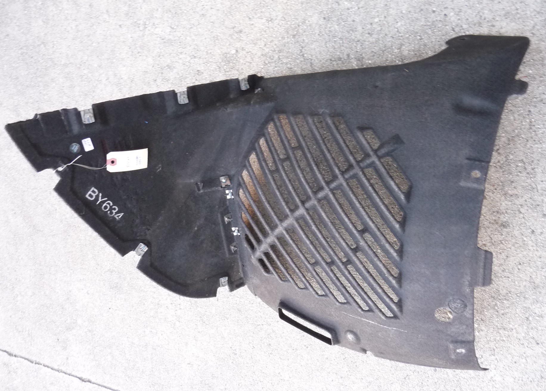20-22 Bentley Continental GT wheelhouse wheel housing Front Left ...