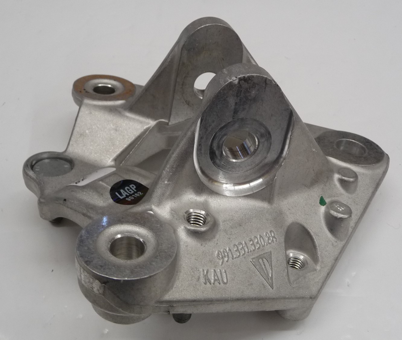2018 Porsche 911 991.2 GT3 Rear Right Shock Mount Upper Bracket ...