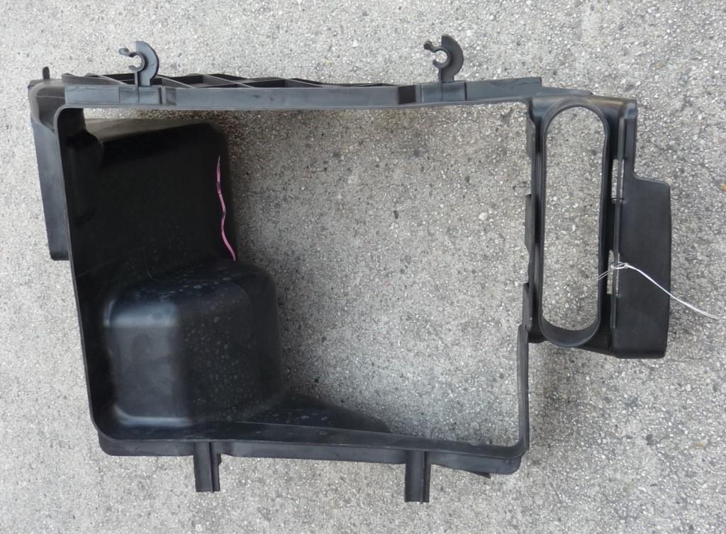 2016-2020 Bentley Bentayga Air Duct for Charge Air Cooler 36A117335B ...