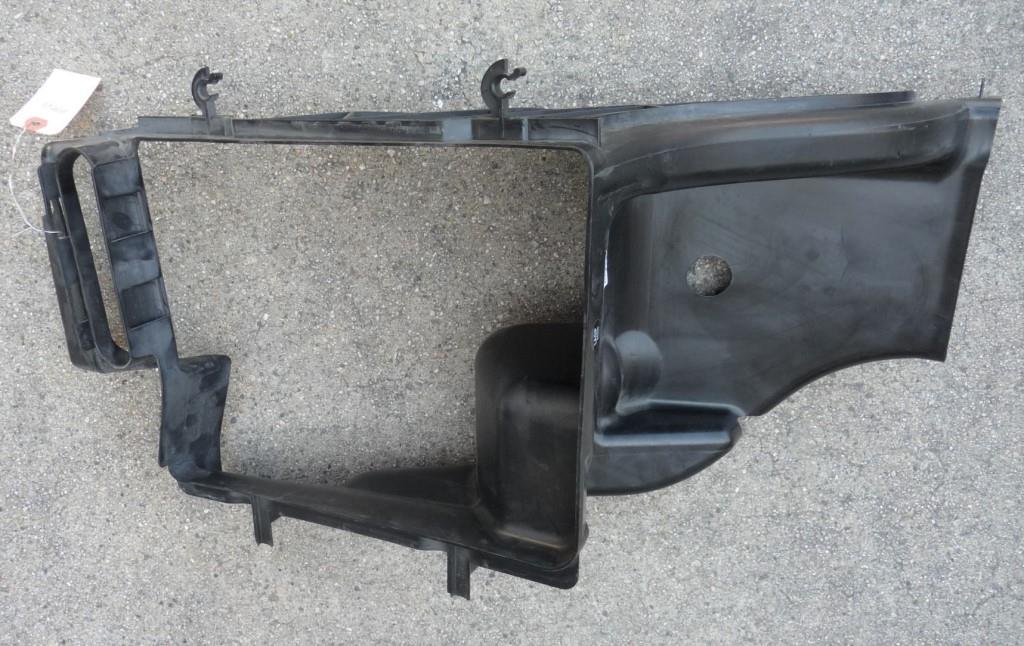 2016-2020 Bentley Bentayga Air Duct for Charge Air Cooler 36A117336B ...