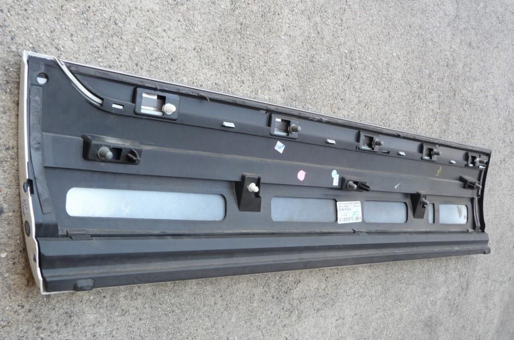 2016-2020 Bentley Bentayga Front Right Door Trim Molding 36A853072AA9B ...