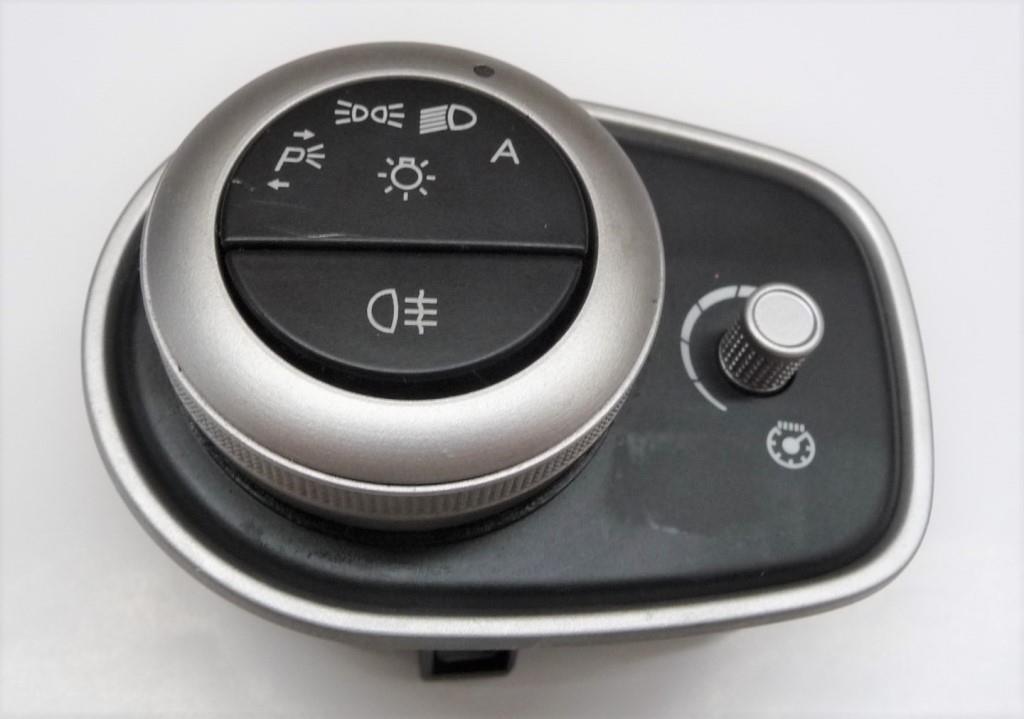 2019 Aston Martin Vantage Fog Light Control Switch HY53-11654-CB OEM A1 ...