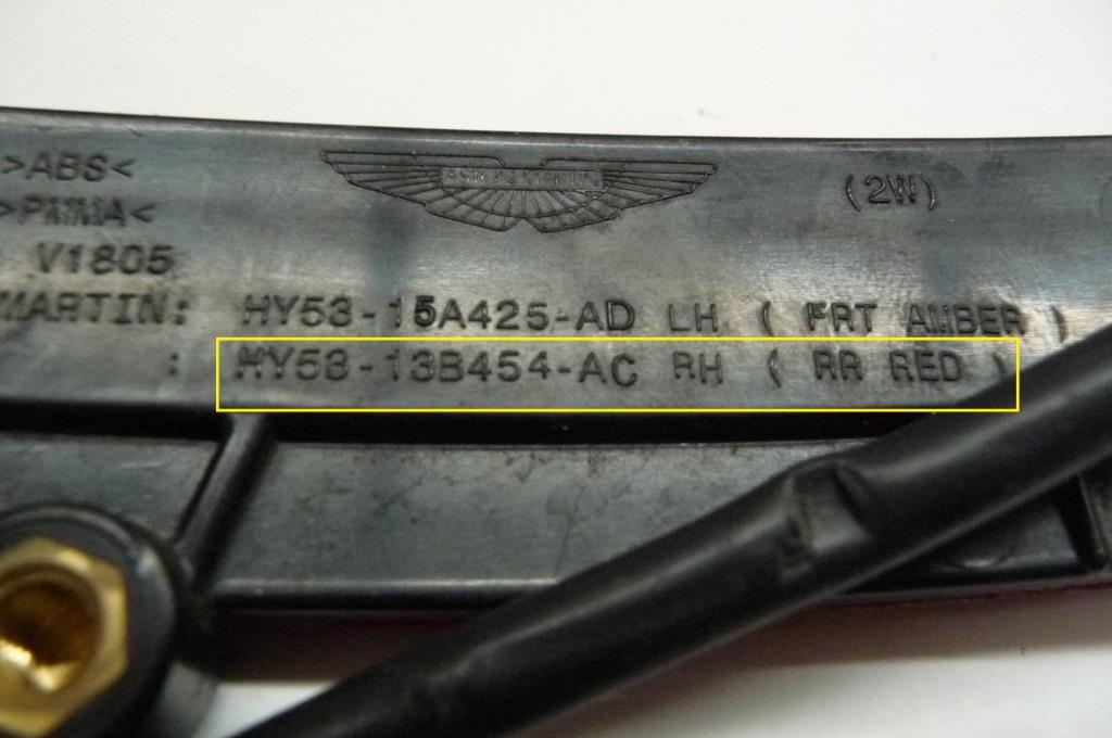 2017-2019 Aston Martin DB11 Rear Park Turn Light Lamp Right HY53-13B454 ...