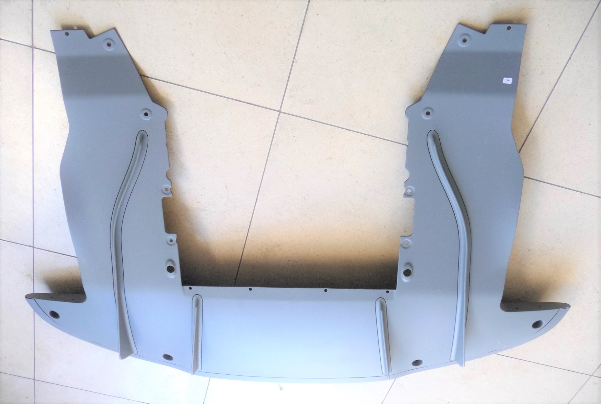 2017 -2022 McLaren 720s Rear Diffuser Cover Shield 14A3028CP OEM | LA ...