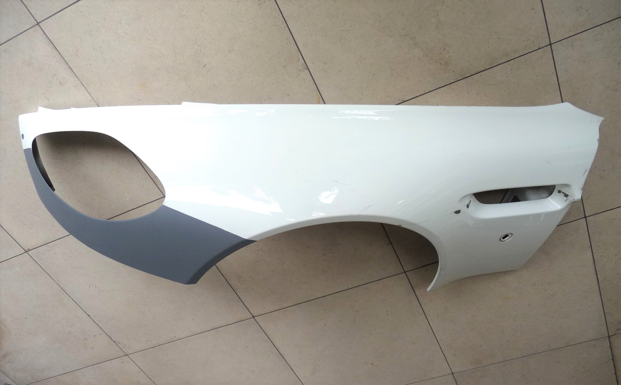 2006-2017 Aston Martin V8 V12 Vantage Front Left Fender Wing Panel 6G33 ...