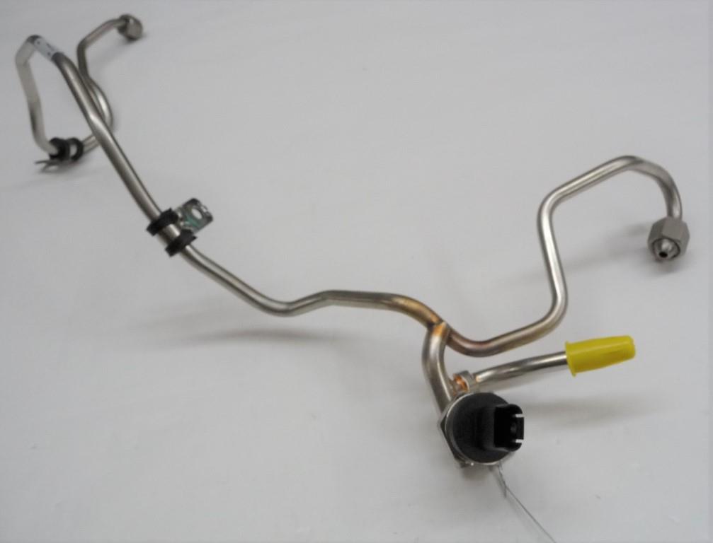 2009-2015 BMW 550i 750i Alpina B7 X5 X6 Fuel Feed Line 13538649966 OEM ...