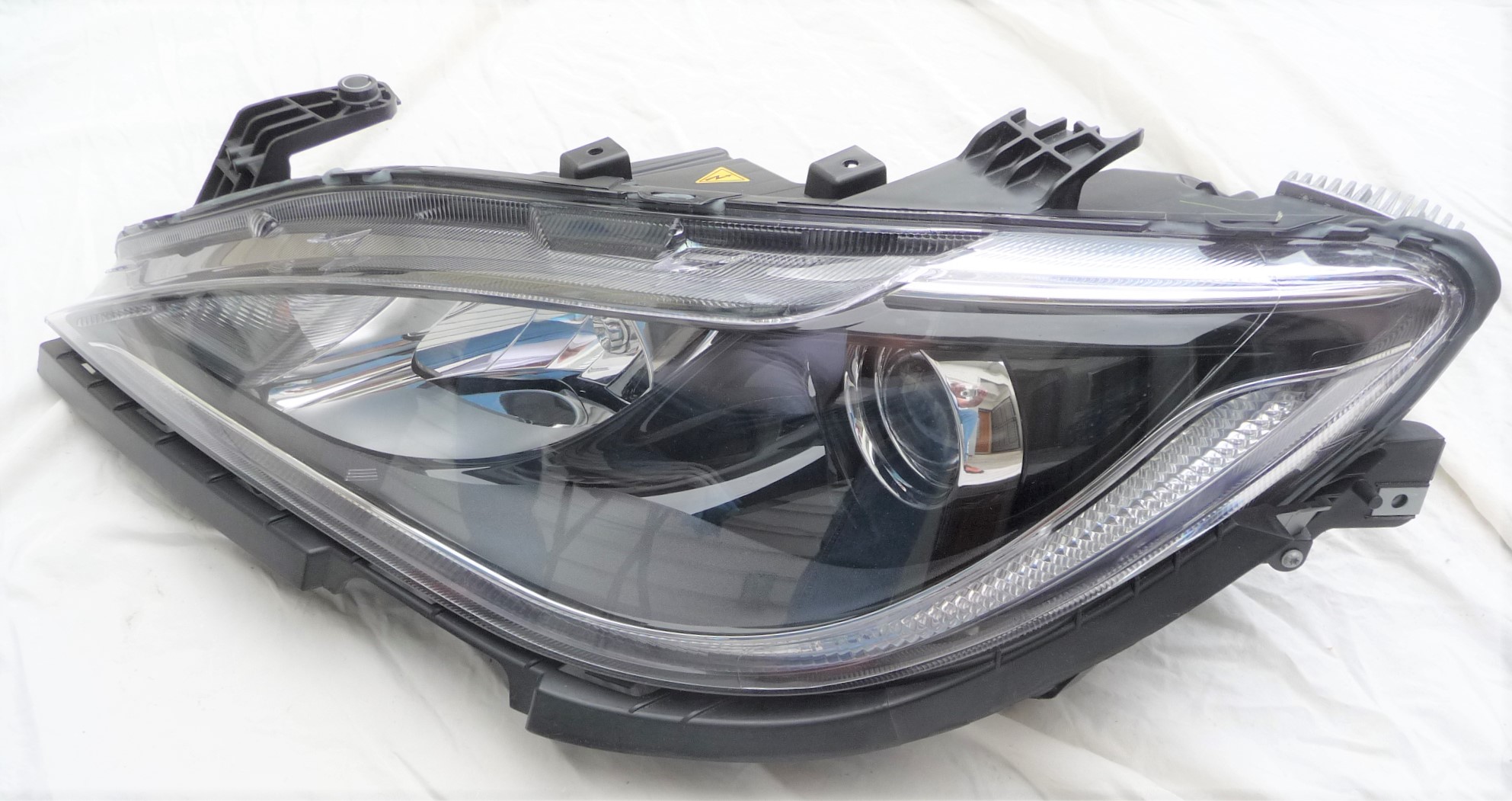 2017 2018 2019 2020 Chrysler Pacifica Driver Left LED Headlight ...