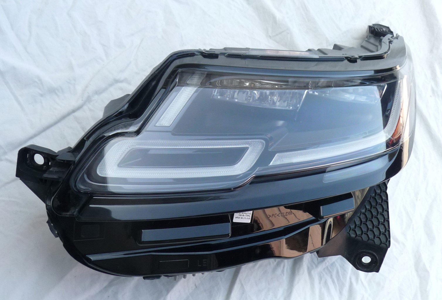 2018 2019 2020 2021 Land Rover Velar Left Driver LED Headlight J8A2 ...