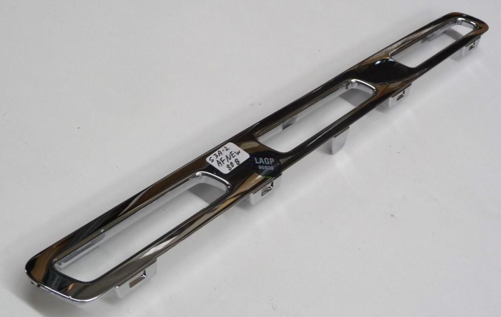 2020-2023 Mercedes Benz X247 Radiator Grille Lower RH Trim Bar ...