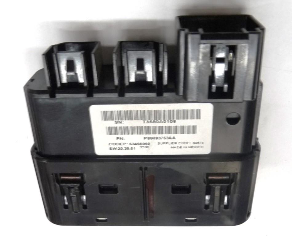 2021 Chrysler Pacifica, Voyager Media Hub USB Port 68493753AA OEM A1 ...