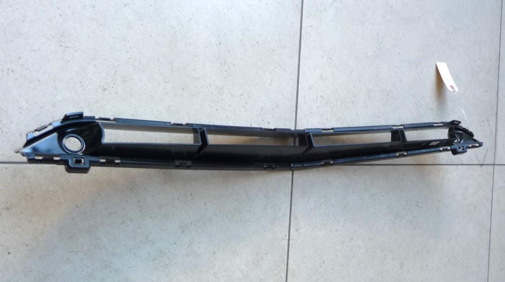 2017 Mercedes Benz C217 Coupe Front Bumper Lower Center Vent ...