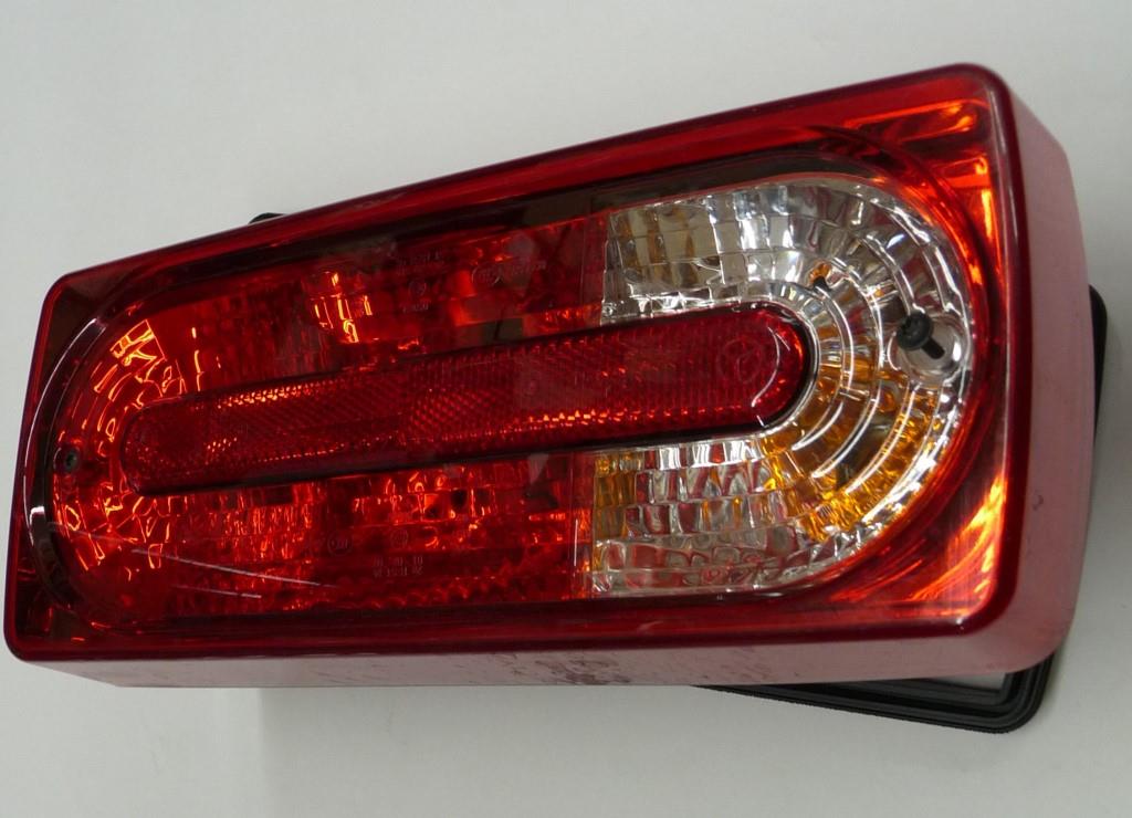 2016-2018 Mercedes Benz W463 G550 Rear Right Tail Light Lamp ...