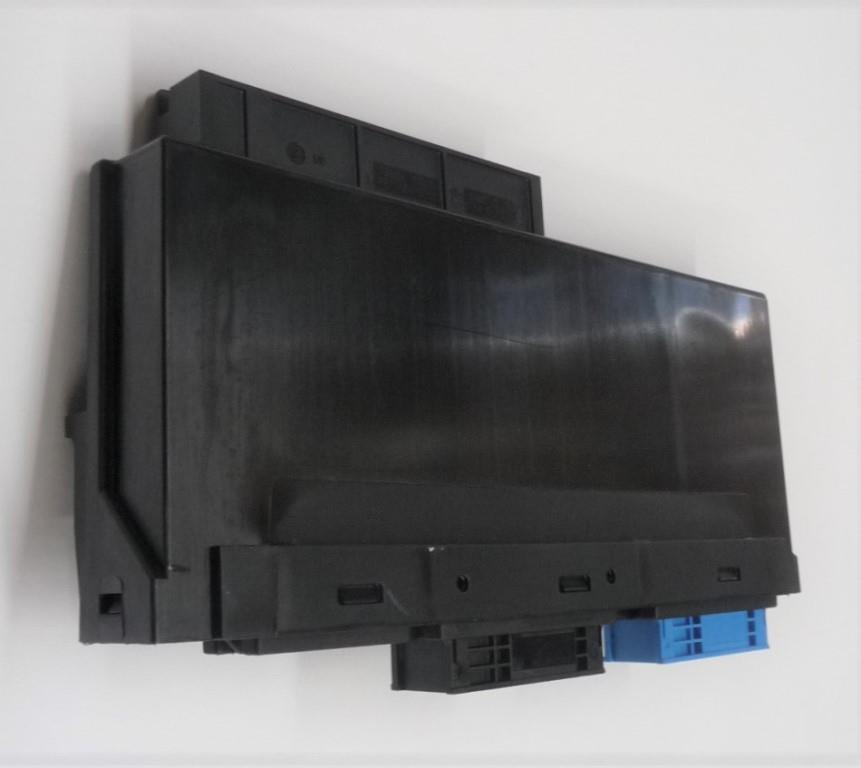 2013-2014 BMW E84 X1 Junction Box For Electronics 3 61359305739 OEM A1 ...