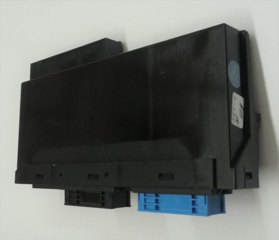 2013-2014 BMW E84 X1 Junction Box For Electronics 3 61359305739 OEM A1 ...