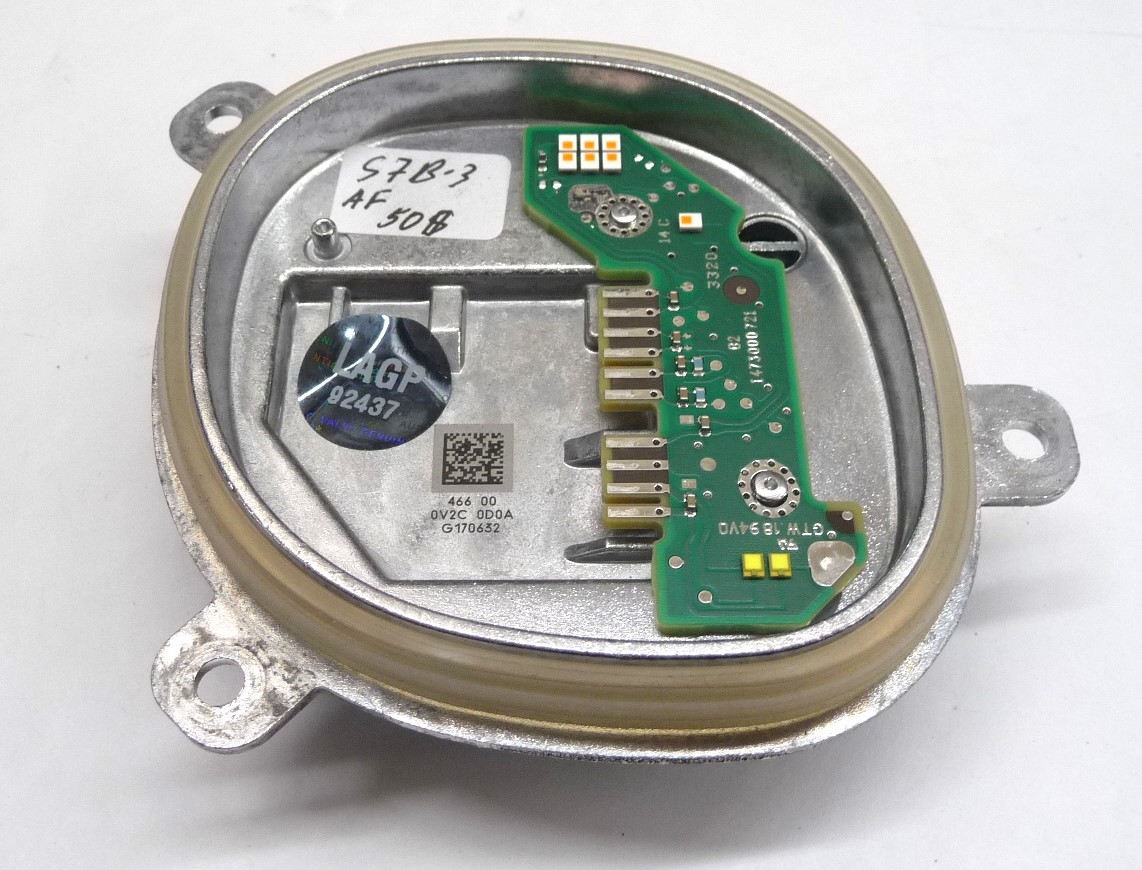 2019-2022 BMW G20 G21 Daytime Running Light LED Module Left 63118496135 ...